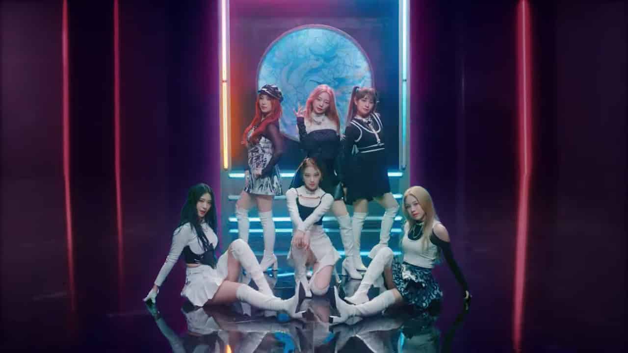 Rocket Punch Telah Resmi Kembali MV Untuk Lagu "CHIQUITA" - Dairysia